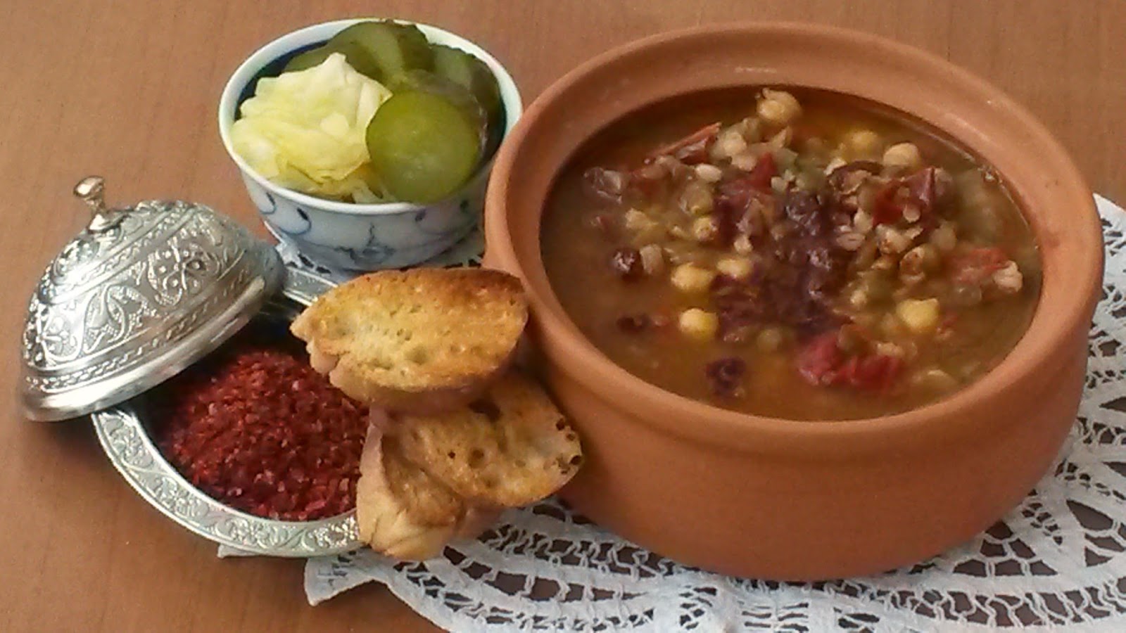 SEVGİNİN YEMEKLERİ: DÖVMELİ ALACA ÇORBA - GAZİANTEP MUTFAĞI - GÜNEYDOĞU ...