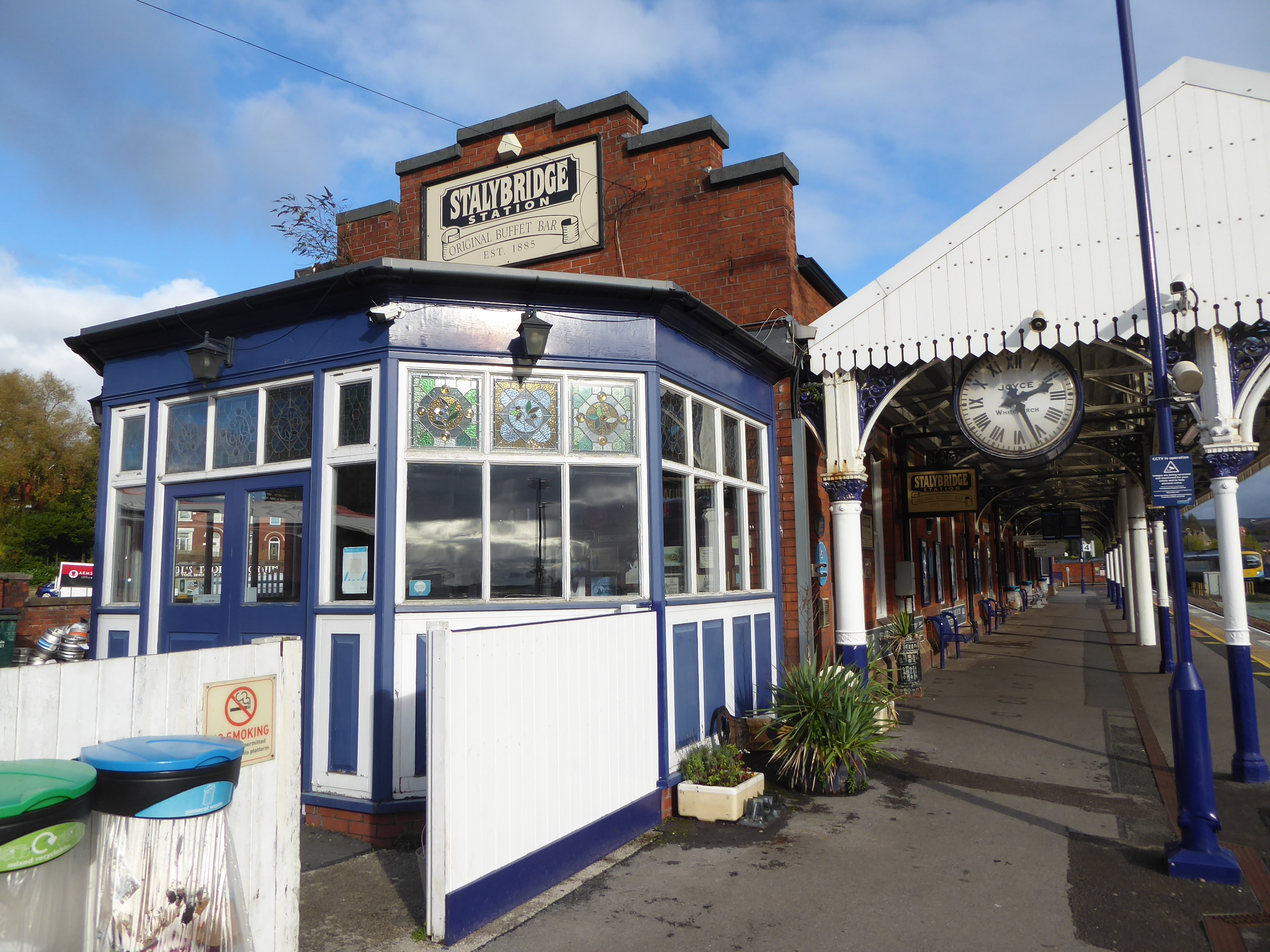Prop Up the Bar: Stalybridge Buffet Bar