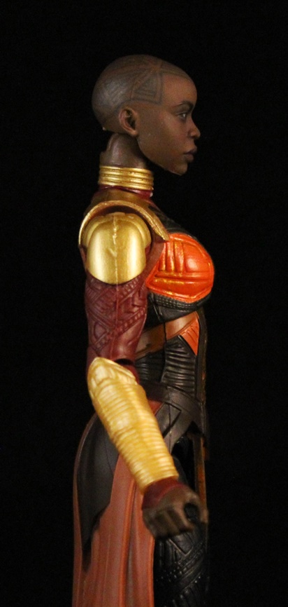 She's Fantastic: Black Panther Marvel Legends - OKOYE!