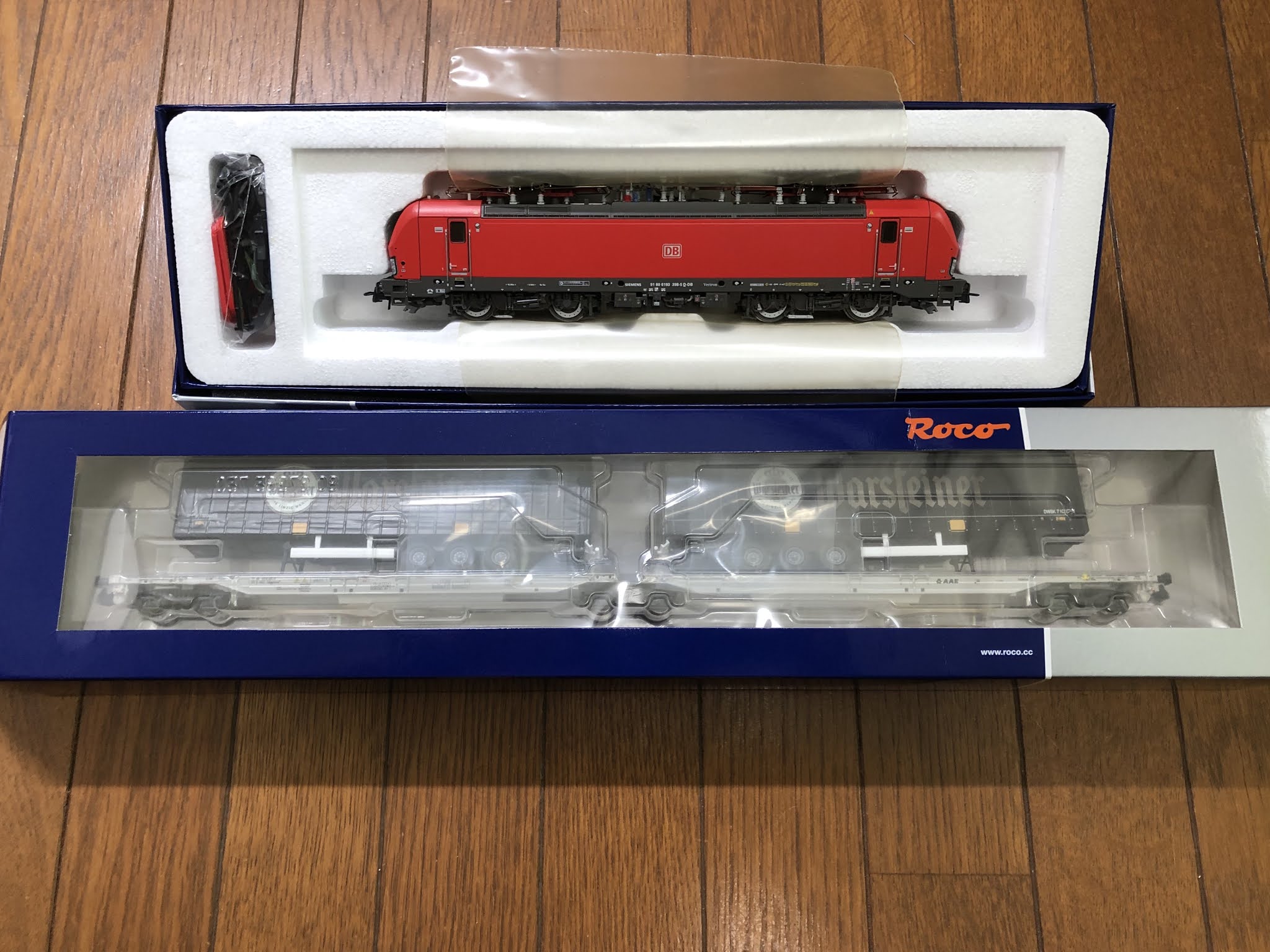 欧州鉄道模型とDCC 始めます！: 着弾報告！ Trix23220 Simplon-Orient-Express 他