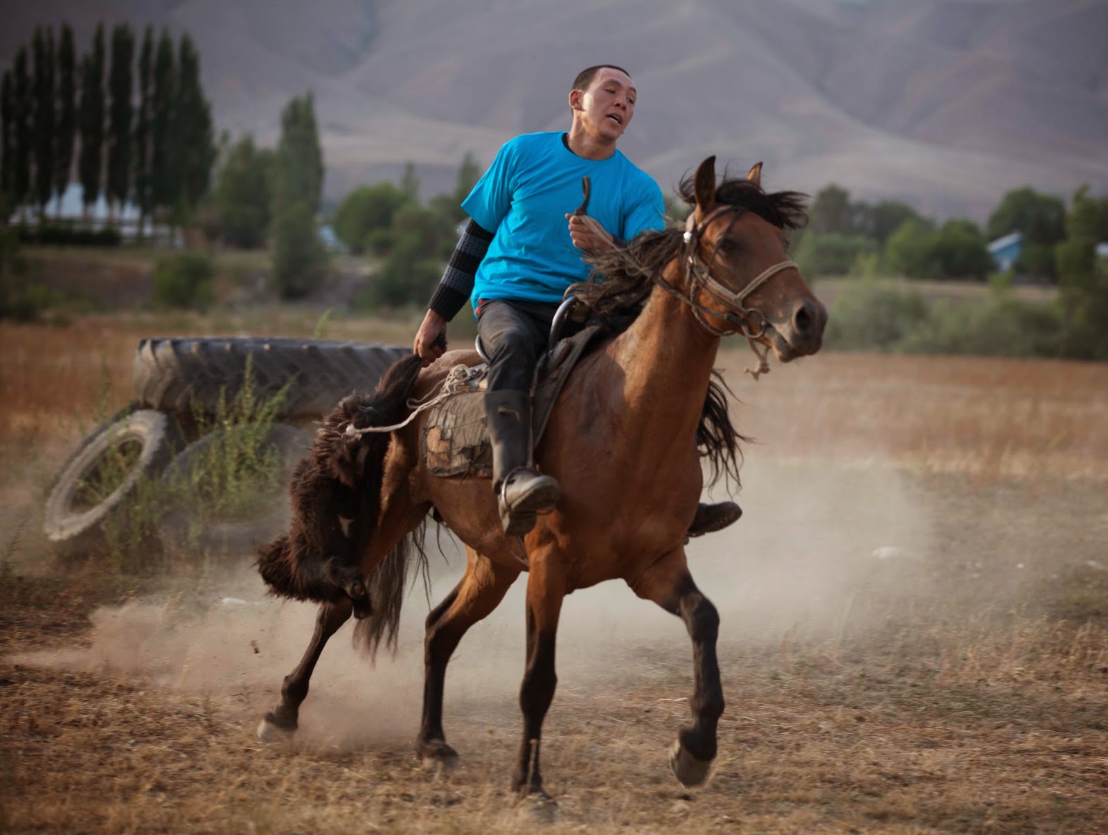 Por los caminos de Samarkhanda: Ulak Tartysh, un deporte ancestral