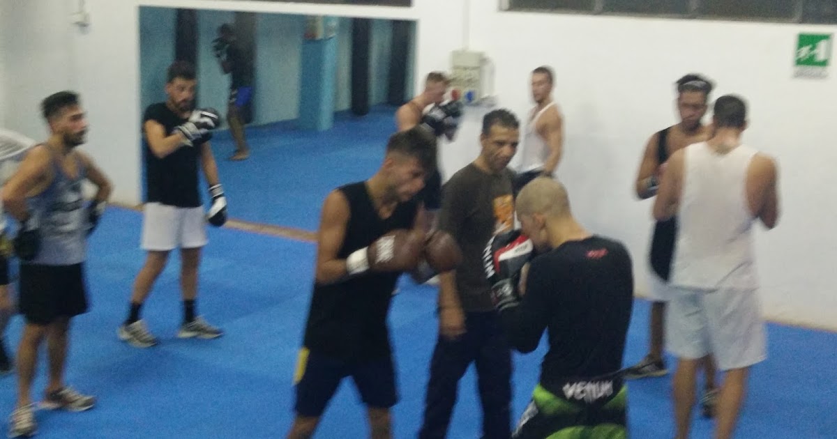 ACCADEMIA KAMA: La Boxe: tecnica e passione