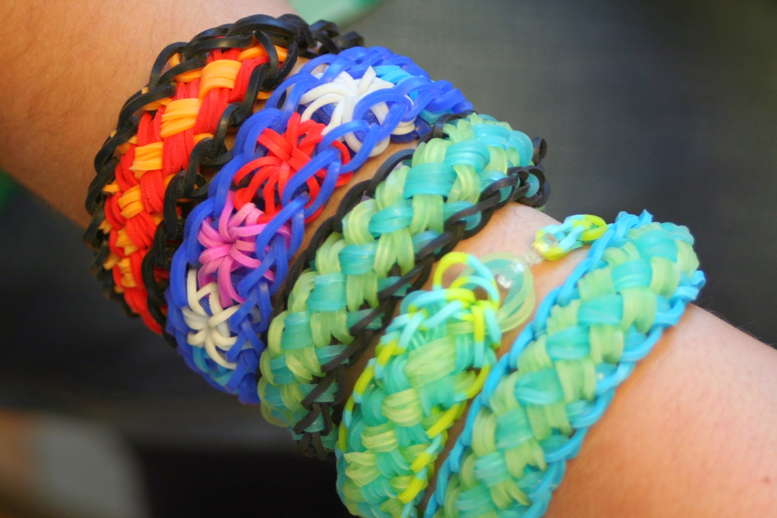 Natuurlijk Madelief: wij 'loomen' ons het jaar uit.