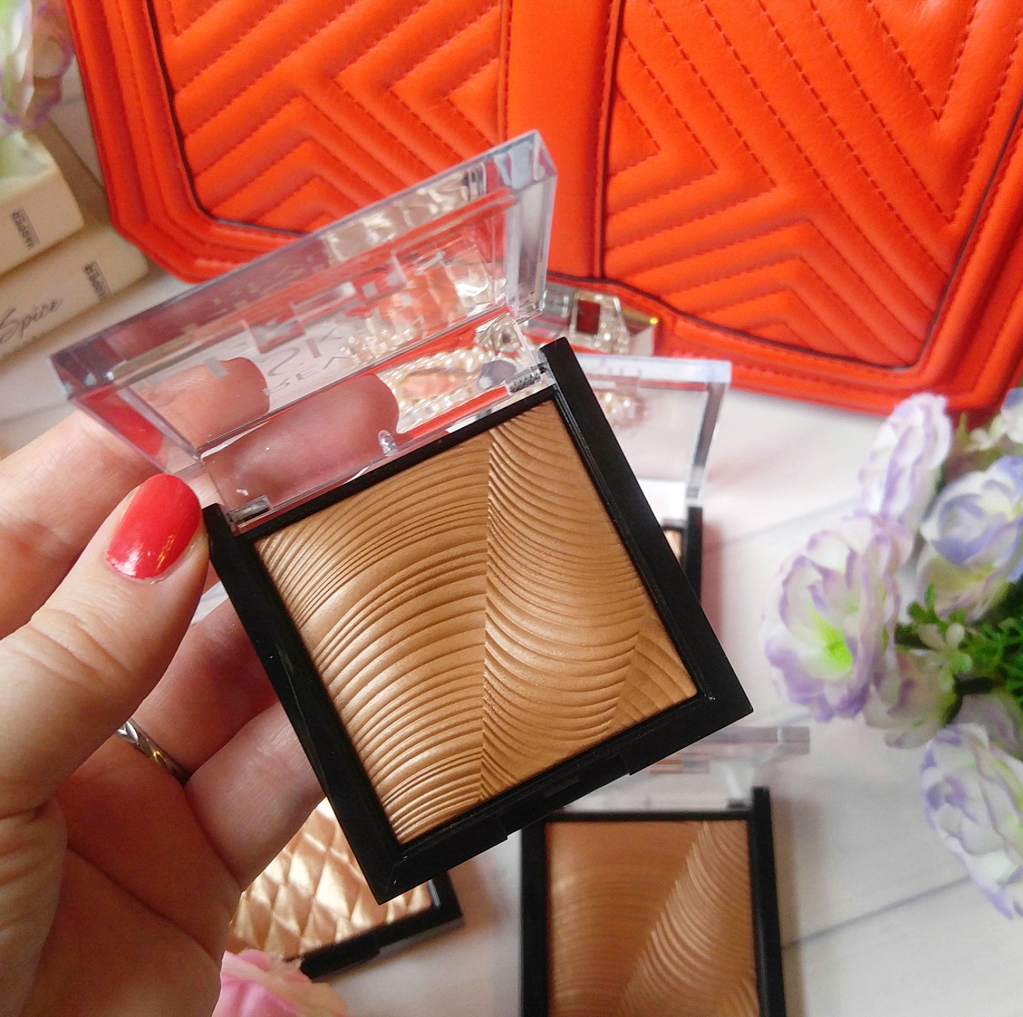 Revlon Skin Lights - Prismatic Bronze and Prismatic Glow ~ Swatches and ...