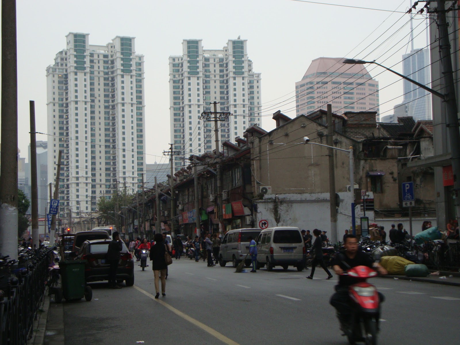 Mon oeil !: Marché de Qipu Lu