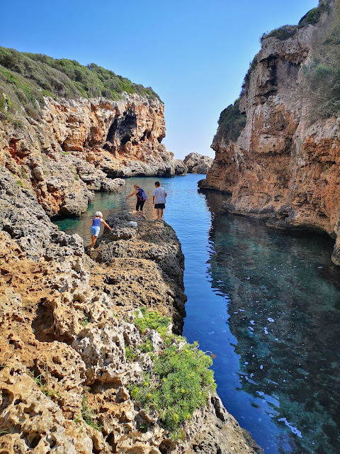 Grupo de montaña Losdelasclaras: CALA RAFALET (Menorca - costa este )