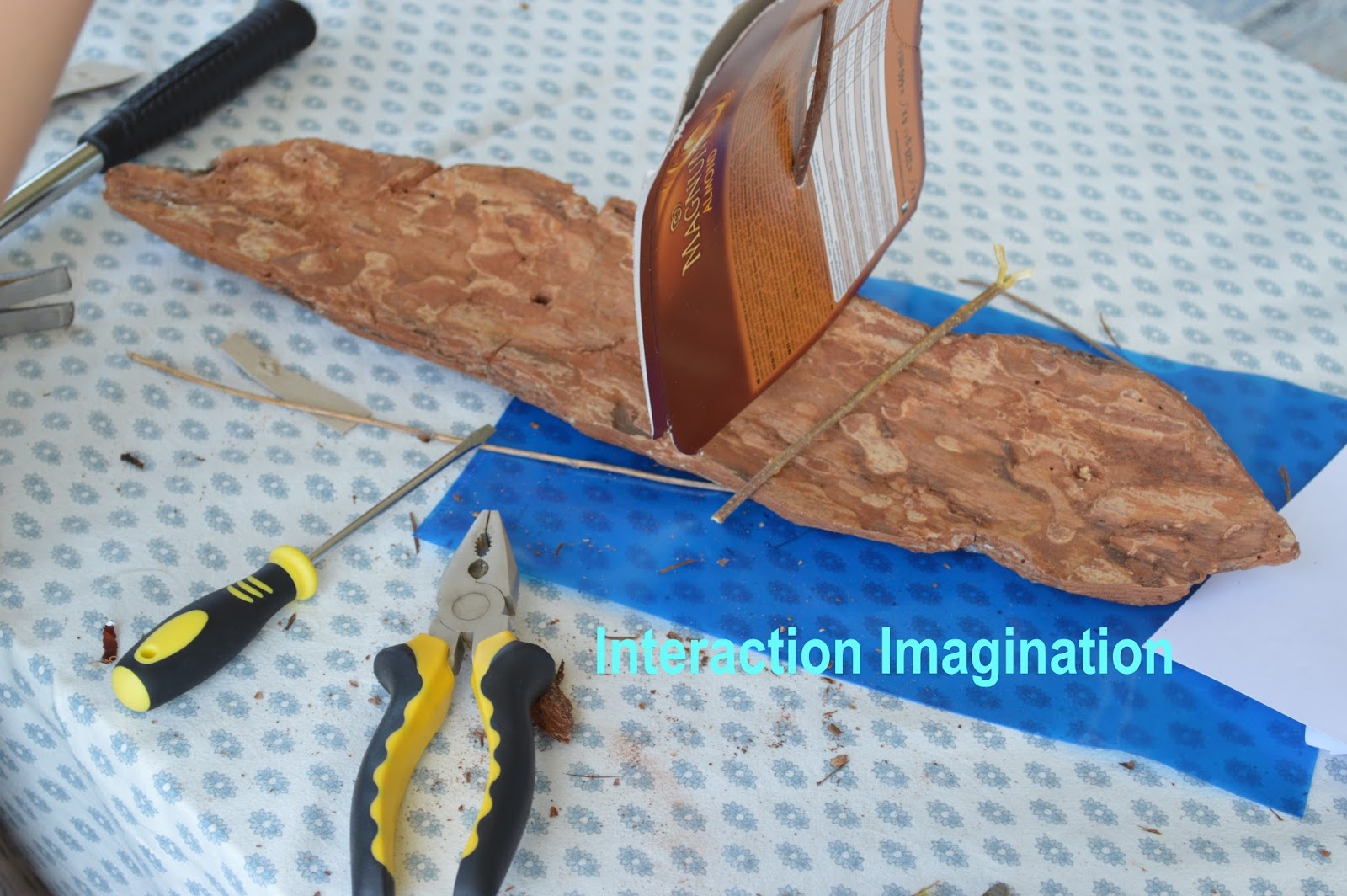 Interaction Imagination: Tinkering bark boats - and the maiden voyage!