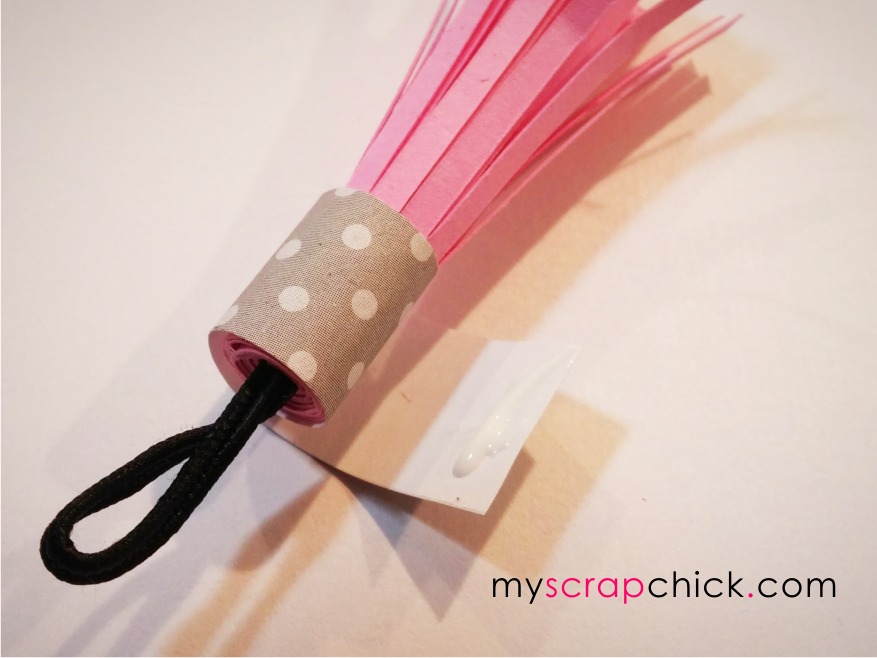 Pretty Tote Bags and Paper Tassels - myscrapchick