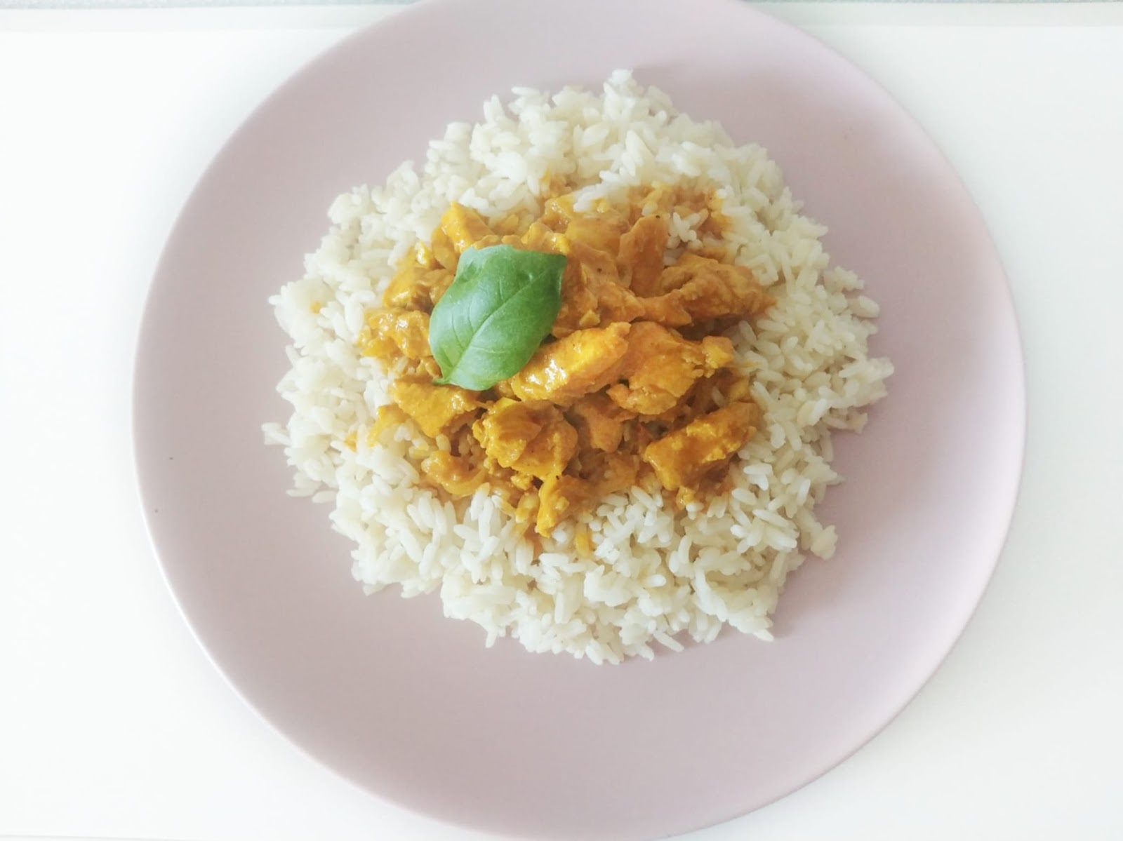 Coconut creamy chicken o Pollo Indio.