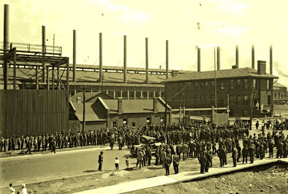 Roads to the Great War: America's Post-World War I Labor Tensions