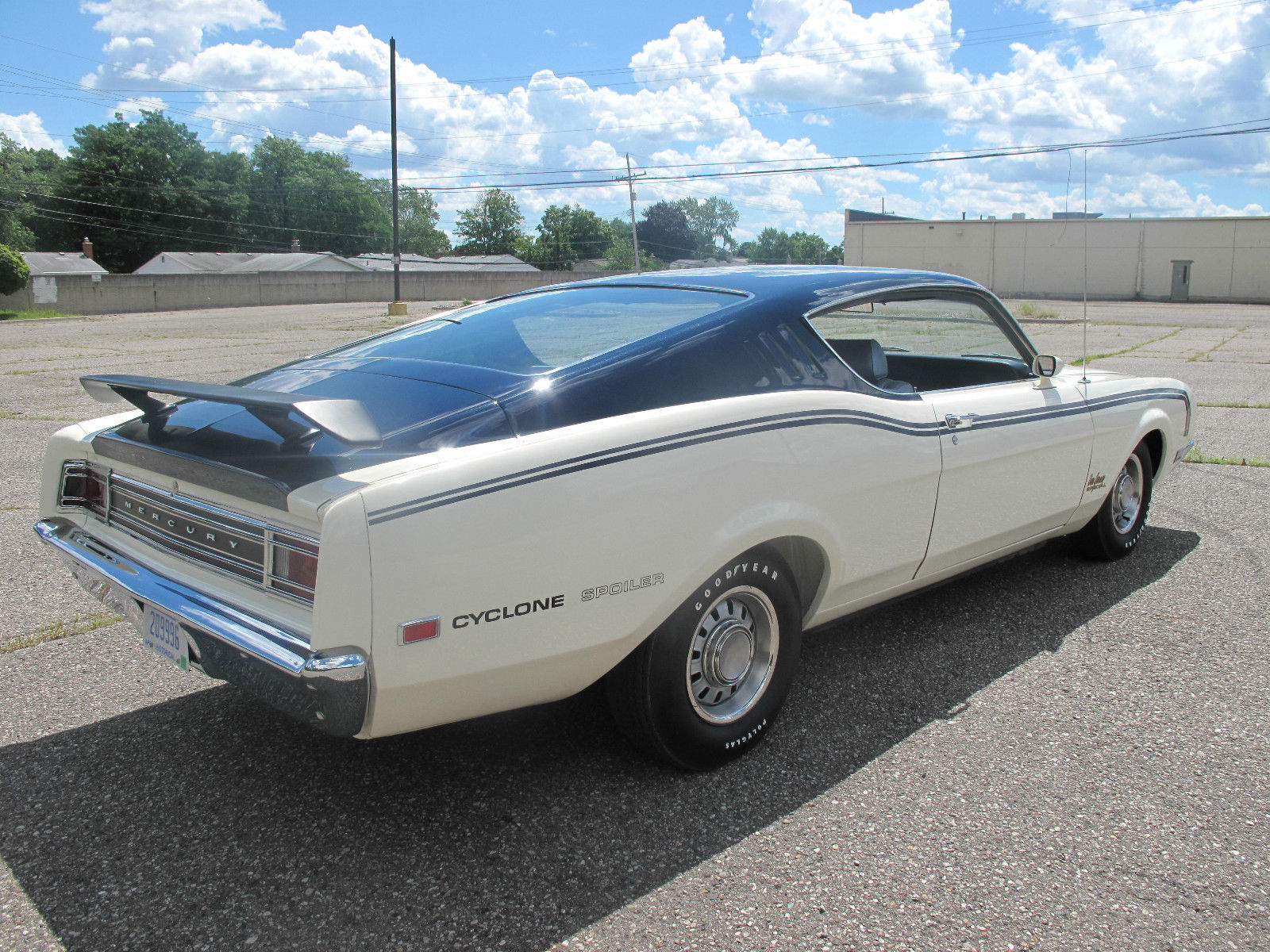 Fully Restored Mercury Cyclone 1969 | Auto Restorationice
