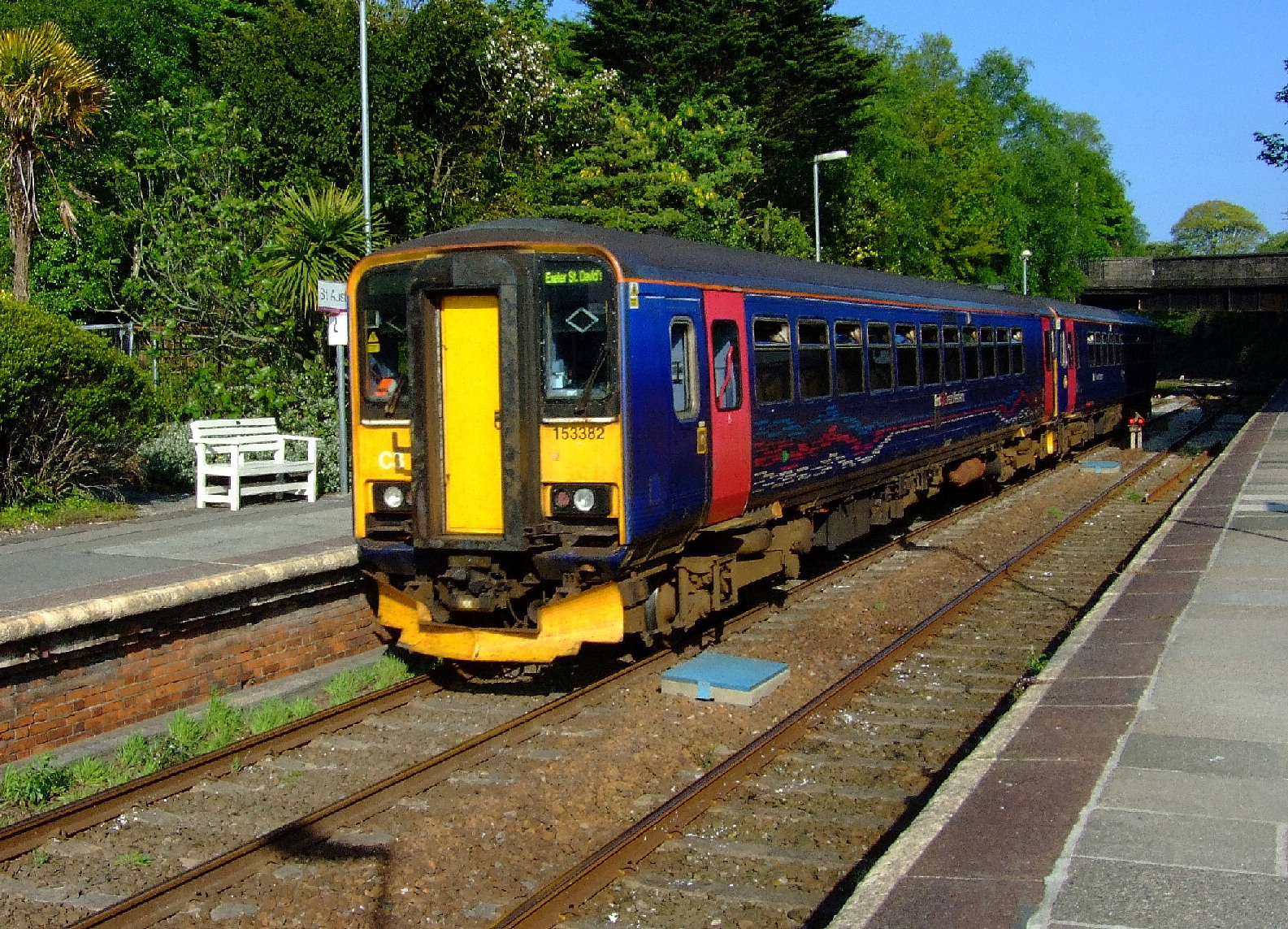 'Along These Tracks' Train Photos Site : 2019-11-03