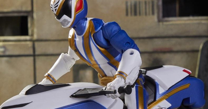 Ômega Ranger de Power Rangers SPD chega na linha Lightning Collection