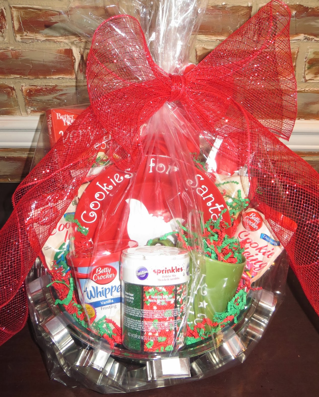 Room Mom Extraordinaire Christmas Cookie Decorating Basket room-mom-extraordinaire-christmas-cookie-decorating-basket