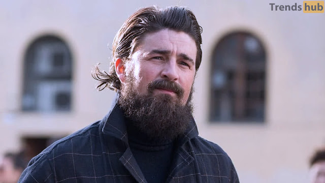 10 COOLEST BRO FLOW HAIRSTYLES FOR MEN