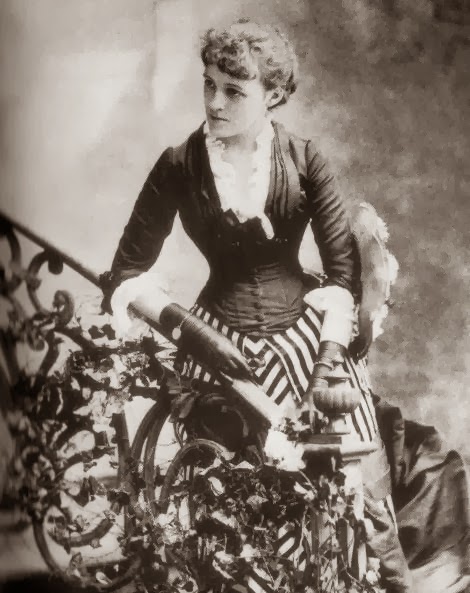 solitary dog sculptor: 03/02/15