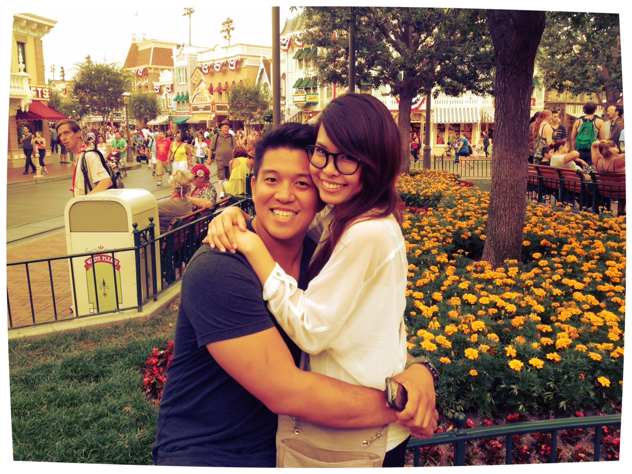 makeITpink: Michelle Romo at Disney's WonderGround Gallery