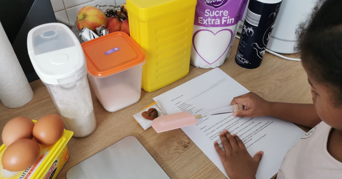 Montessori in the kitchen - Baking a cake