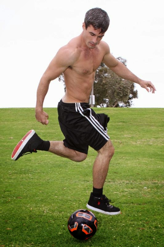 Daily Bodybuilding Motivation: MODEL DANIEL