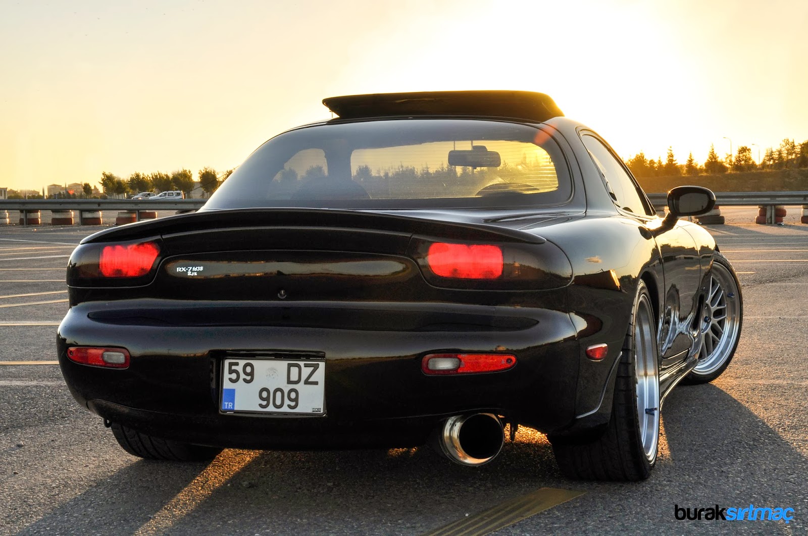 Burak Sırtmaç Photoshoot's: Mazda FD RX7 2JZ Swap