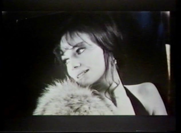 Dusty Video Box: Play in a day… Secrets (1971)