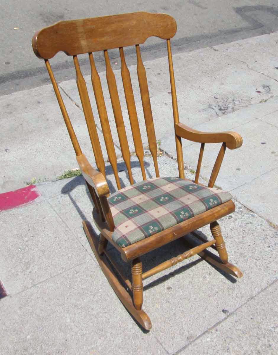 UHURU FURNITURE & COLLECTIBLES: SOLD Country Style Rocking Chair - $30
