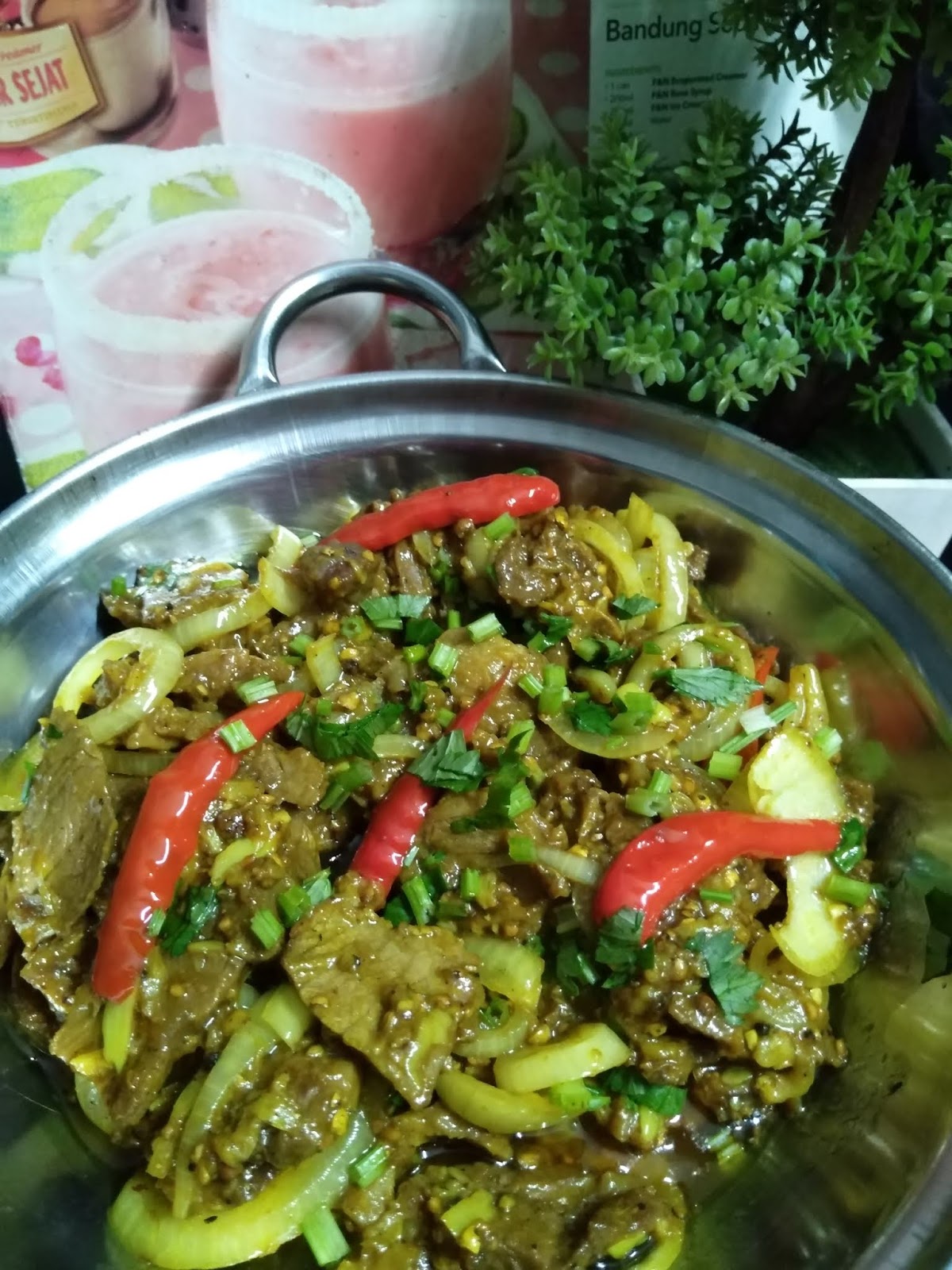 namakucella: DAGING MASAK LADA PUTIH