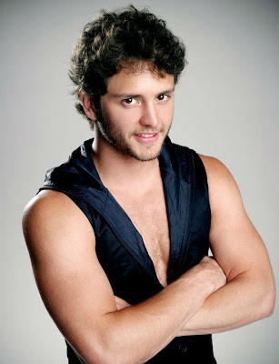 Christopher Uckermann presenta su nuevo sencillo, Million Dollar Man ...
