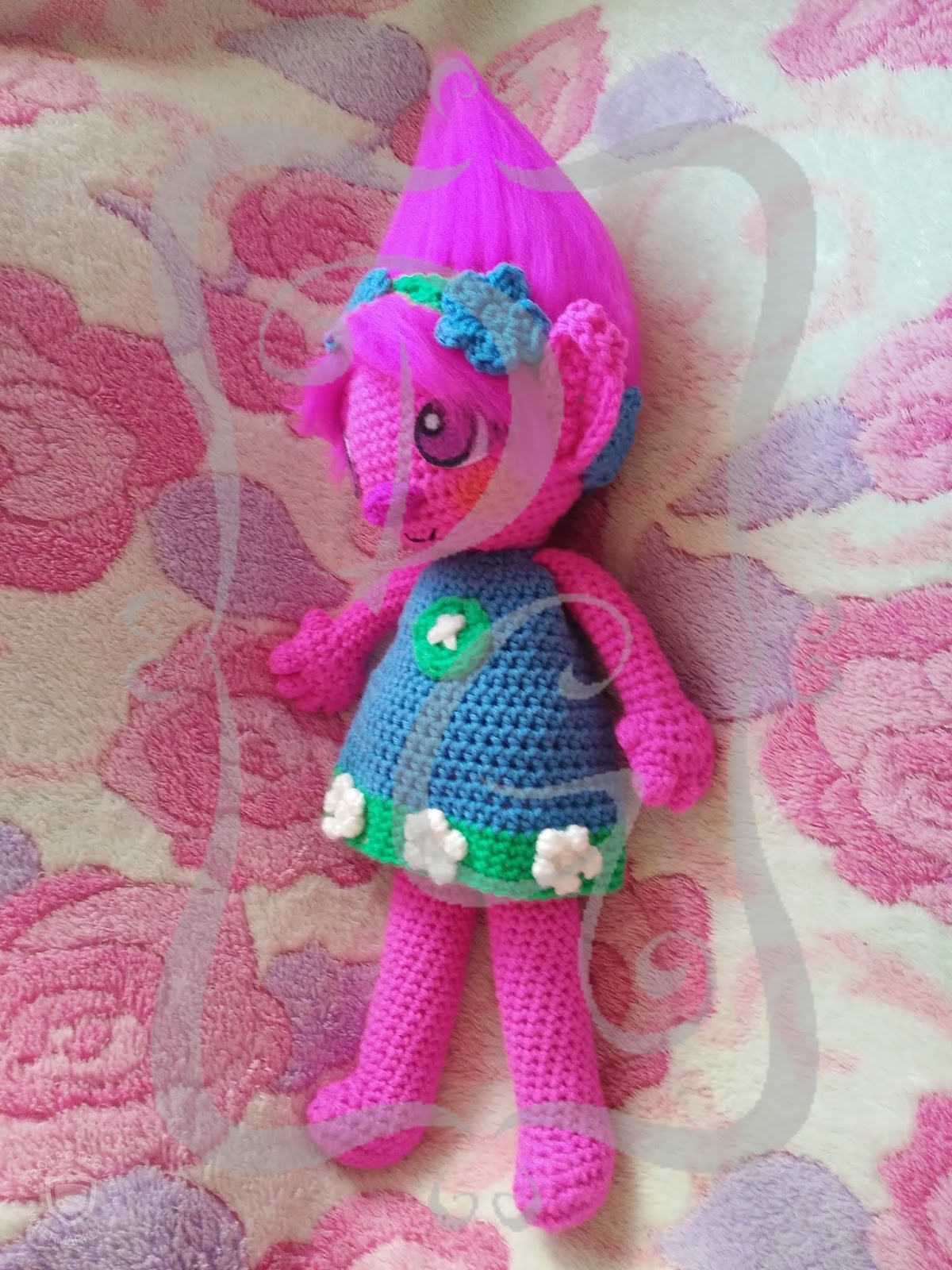 Princess Poppy | The Duchess' Hands