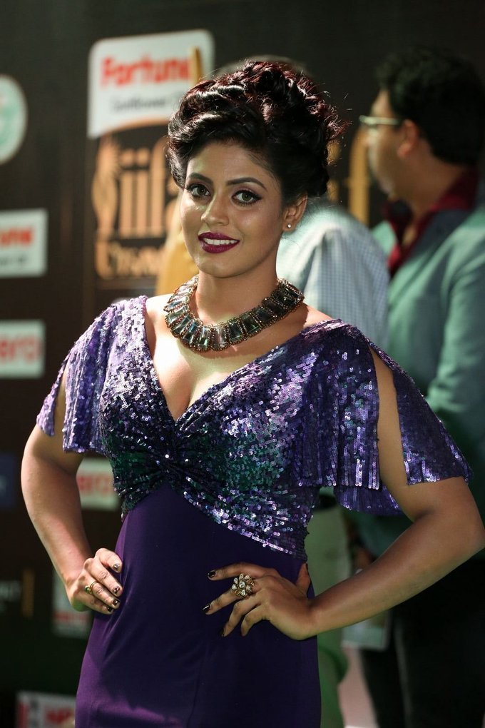 EFillm: Actress iniya Hot images | Iniya Latest Images