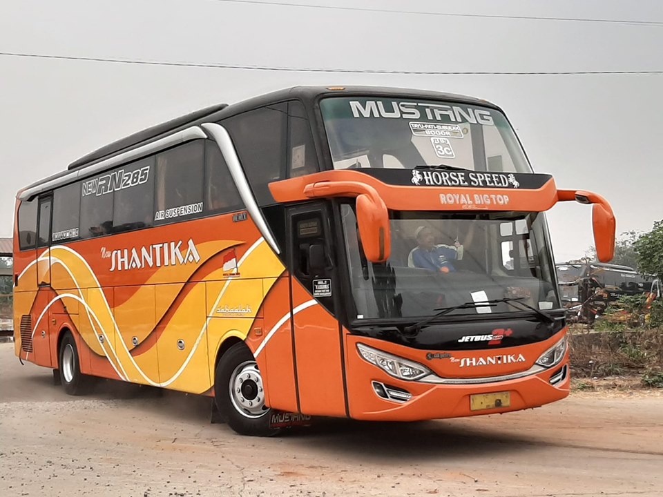 Kumpulan Foto Bus Keren New Shantika Terbaru (SHD, Jetbus, UHD ...