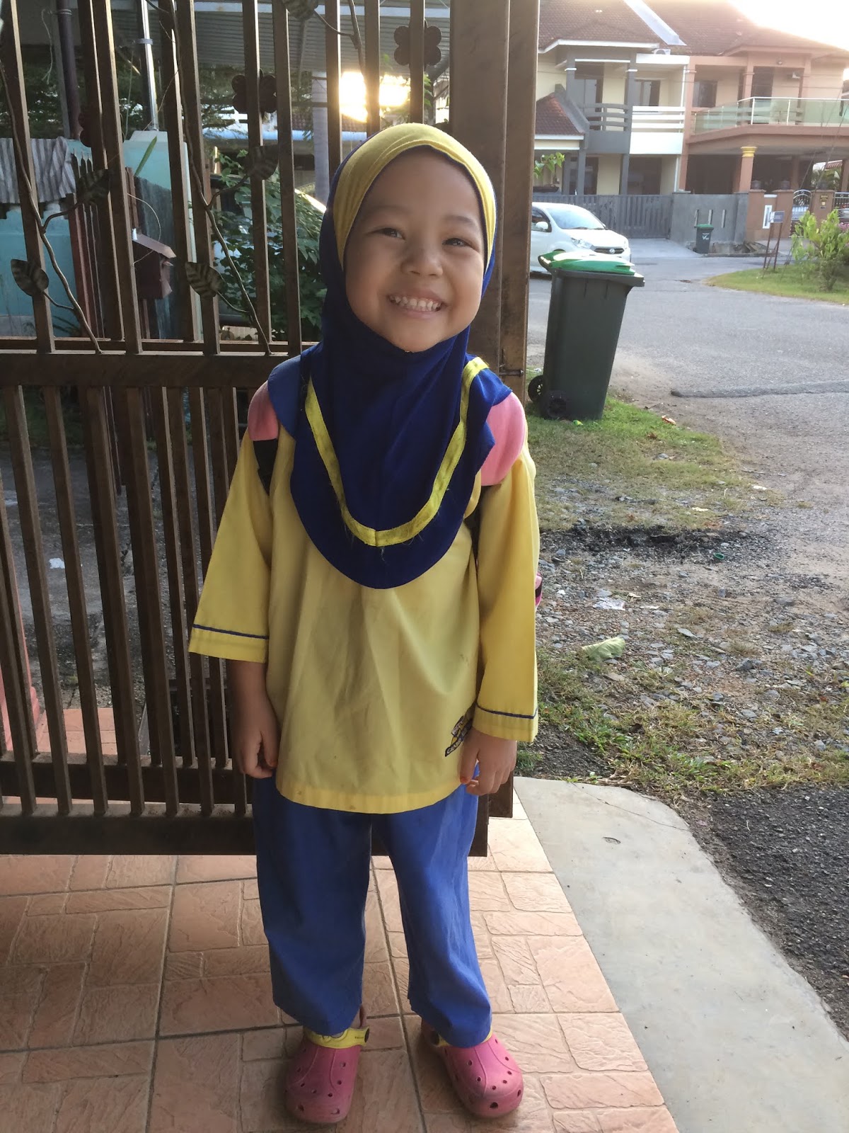 Baju Sekolah Prasekolah 2018