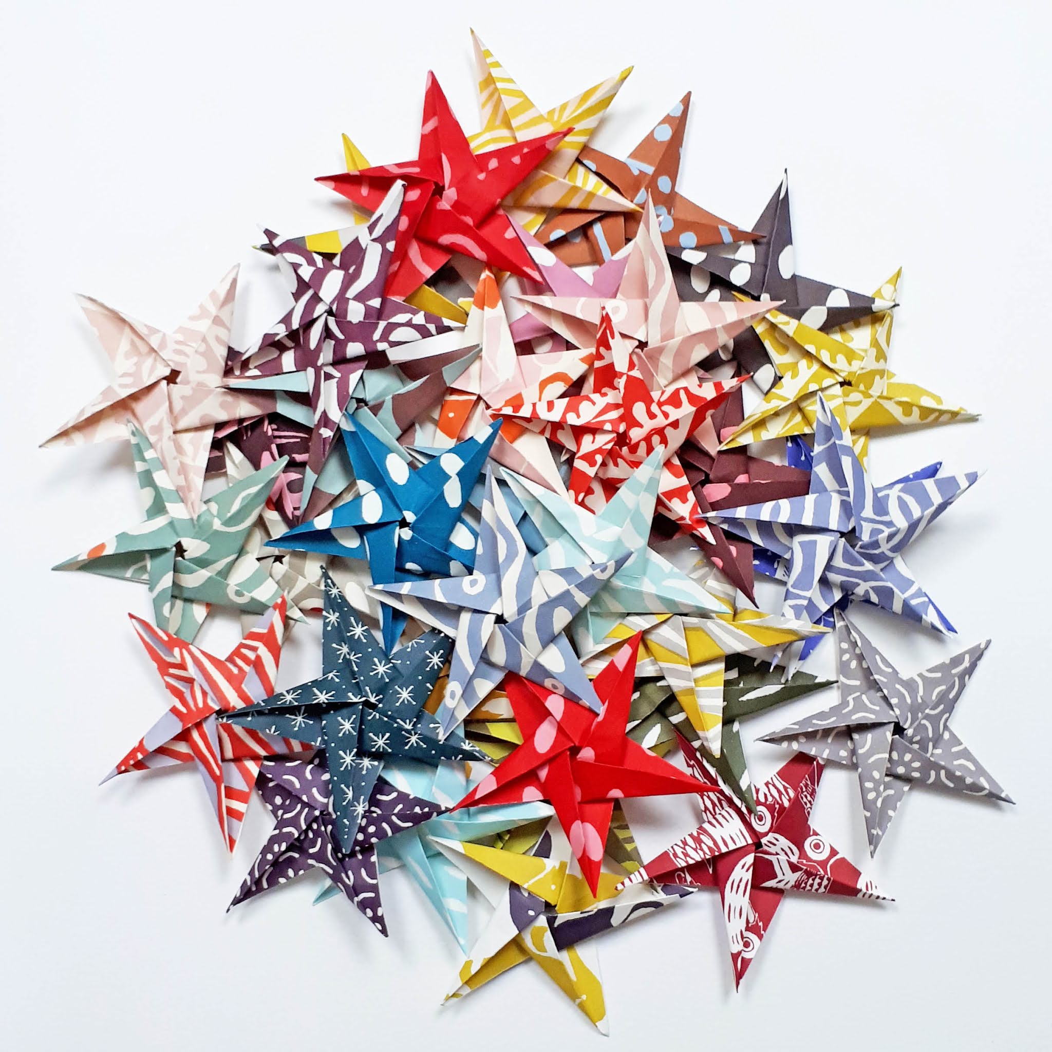 Hippystitch: Bramble Jelly and Dyeing with Blackberries