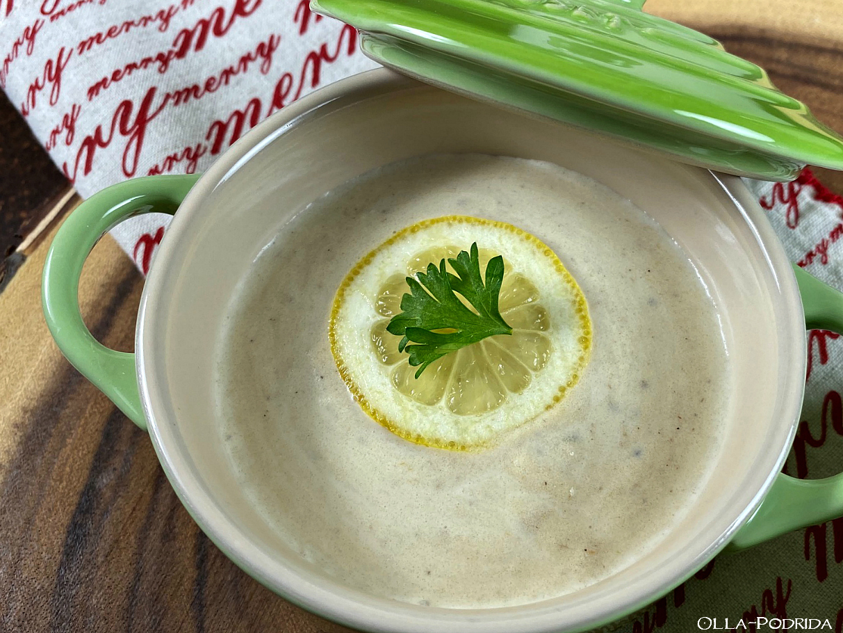 Olla-Podrida: Leek, Potato, and Bacon Bisque