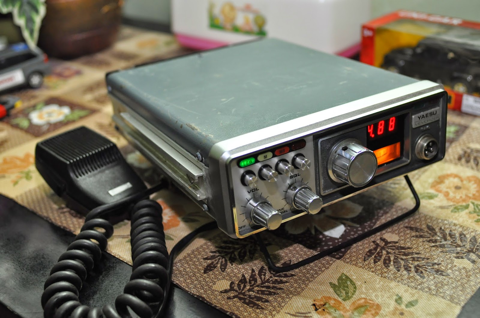VINTAGE RADIO : Yaesu FT227 made by yaesu ( sold )