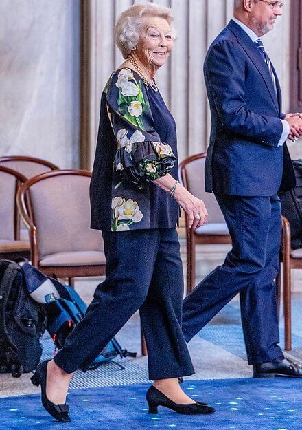 Princess Beatrix presented the Prince Bernhard Culture Fund awards