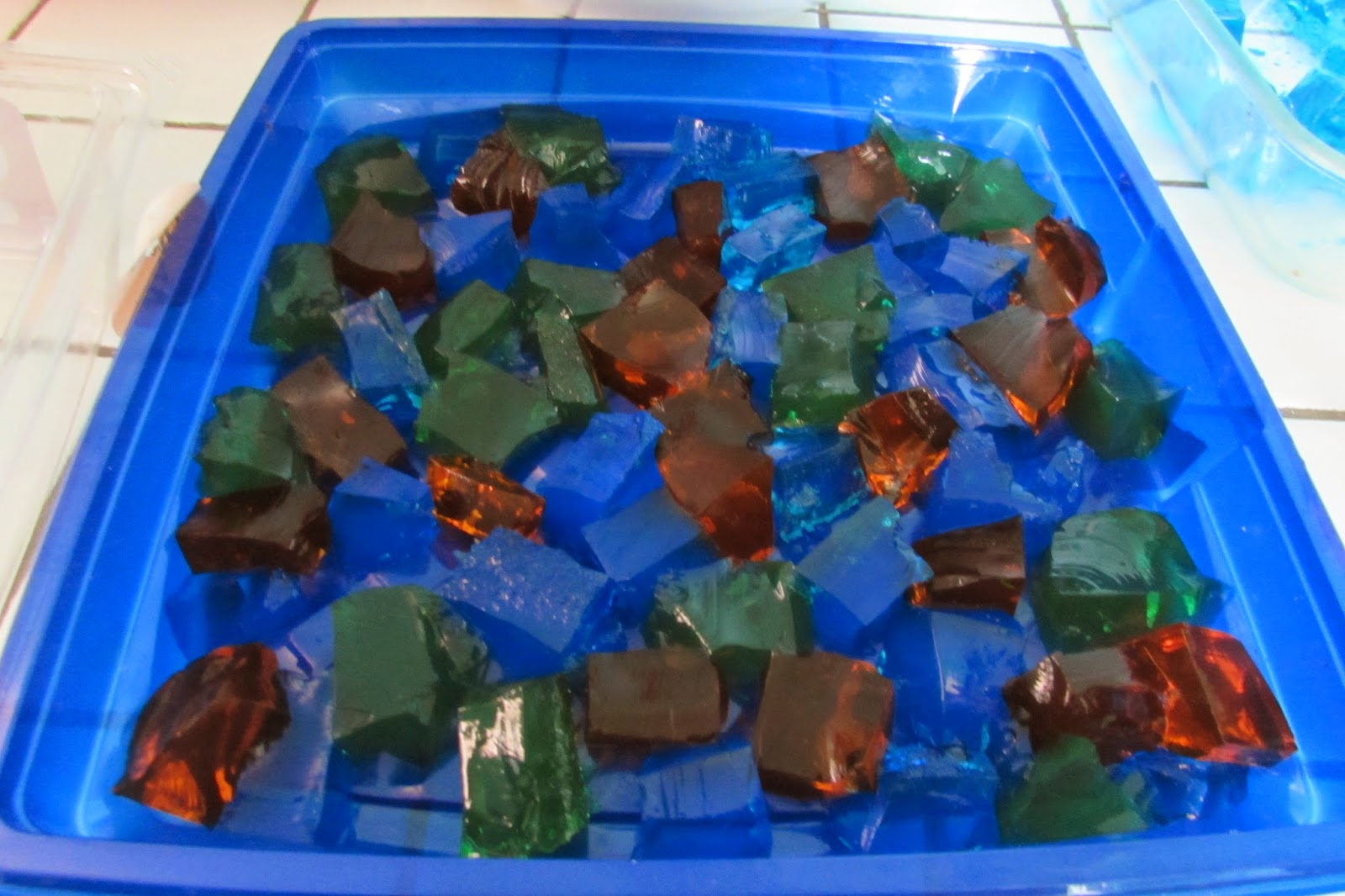 Yankee-Belle Cafe: Party time! Mexican Jello recipe