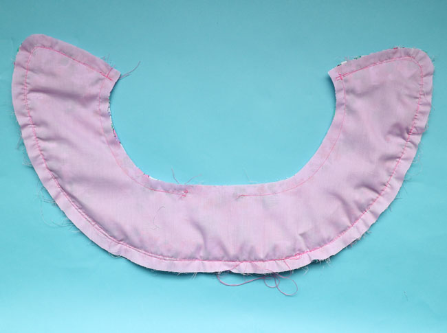 Tilly and the Buttons: FREE PATTERN! Oversized Detachable Collar