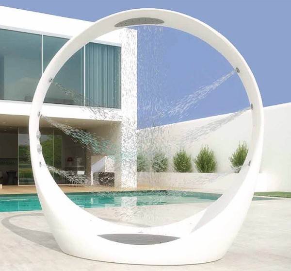 Circular Shower Lets Step Into New Generation - Mineoff