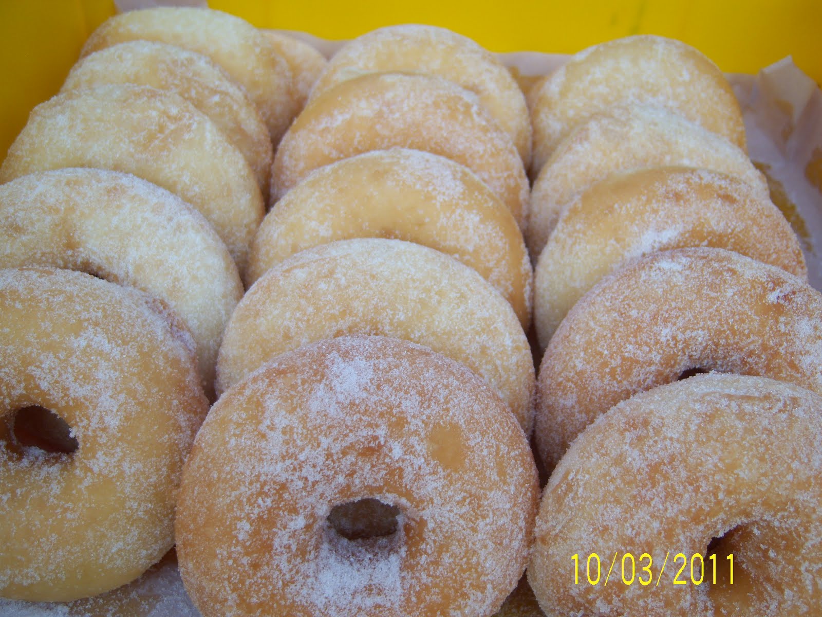 Famous Cookies Family: Donat Gula
