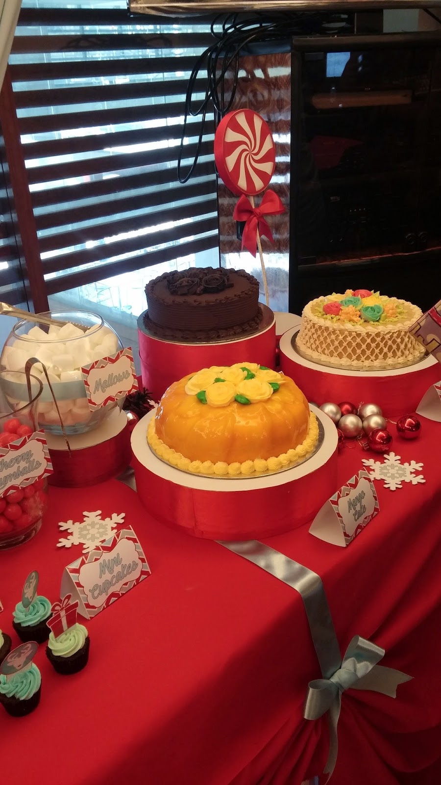 Hearts And Bells: Cakes that will ring the bells to your heart