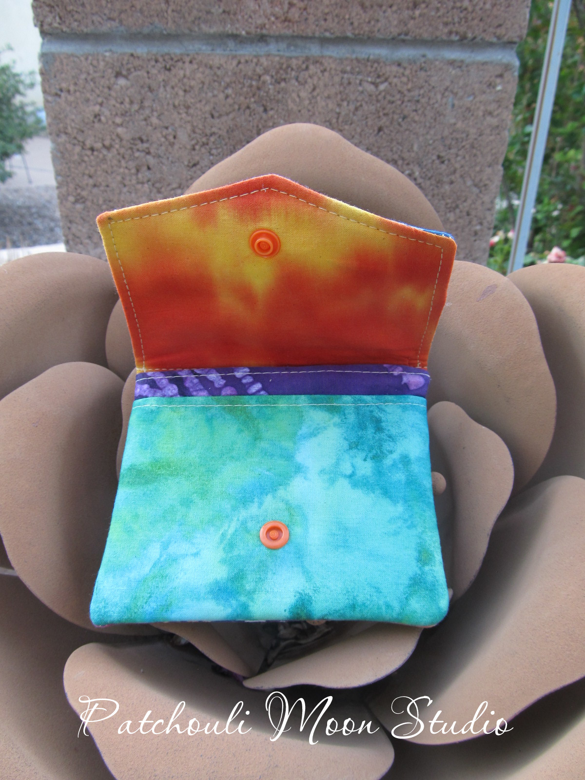 Patchouli Moon Studio: Triangle & Square Fabric Wallets