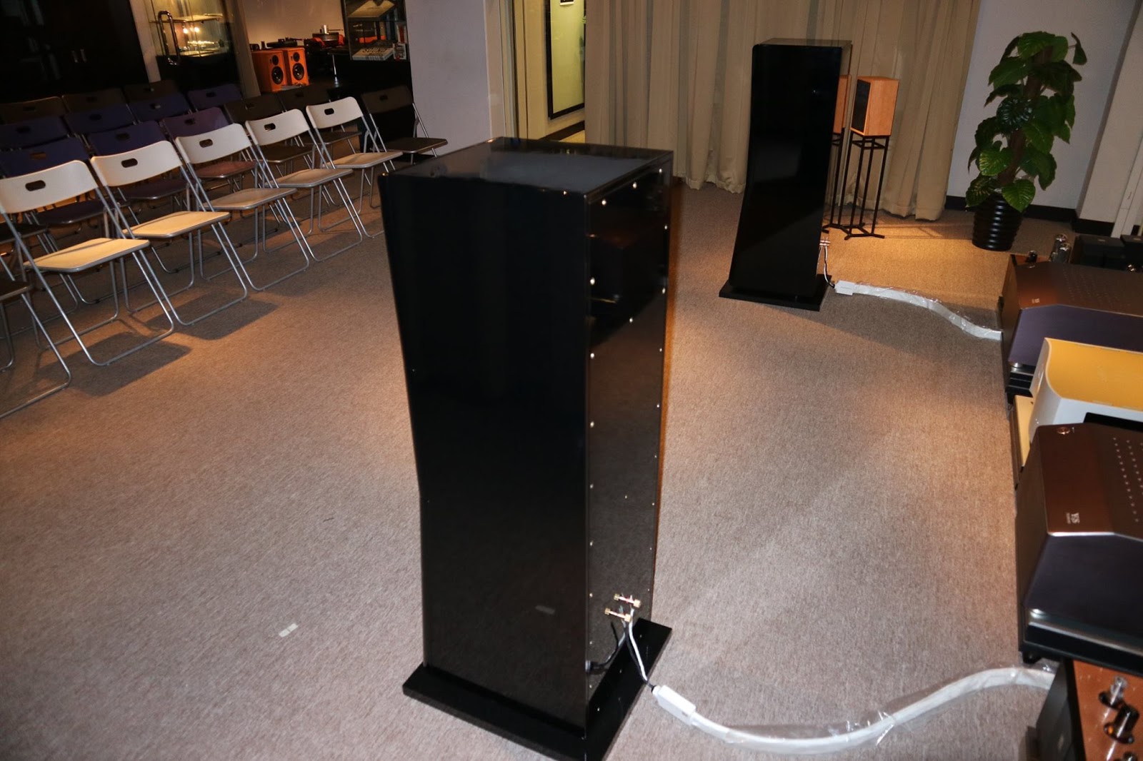 Wizard High-End Audio Blog: Graham VOTU with YS Sound, Orpheus ...