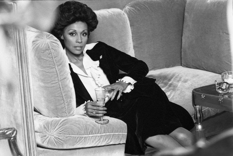 Stunning Portraits of Diahann Carroll in the 1970s ~ Vintage Everyday