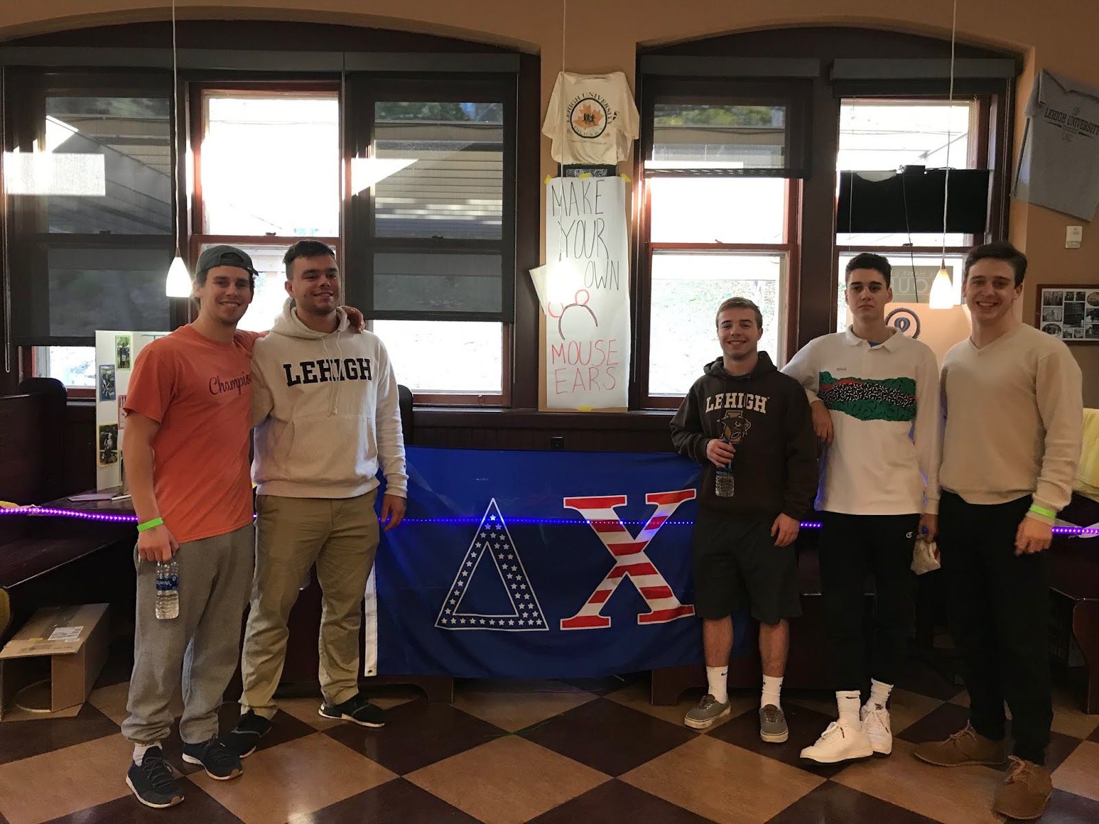 Lehigh Greek Community: 2019