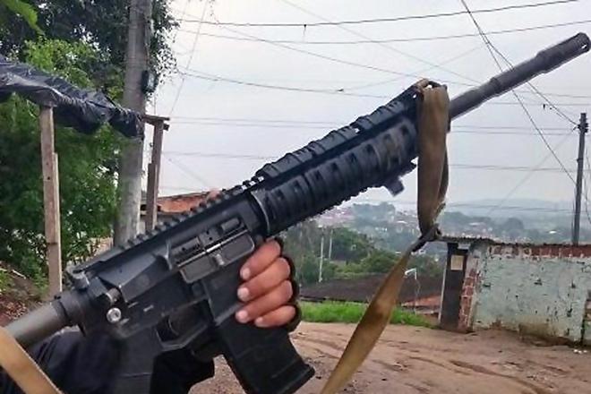 PM é baleado com tiro de fuzil na cabeça ~ SOBRAL 24 HORAS