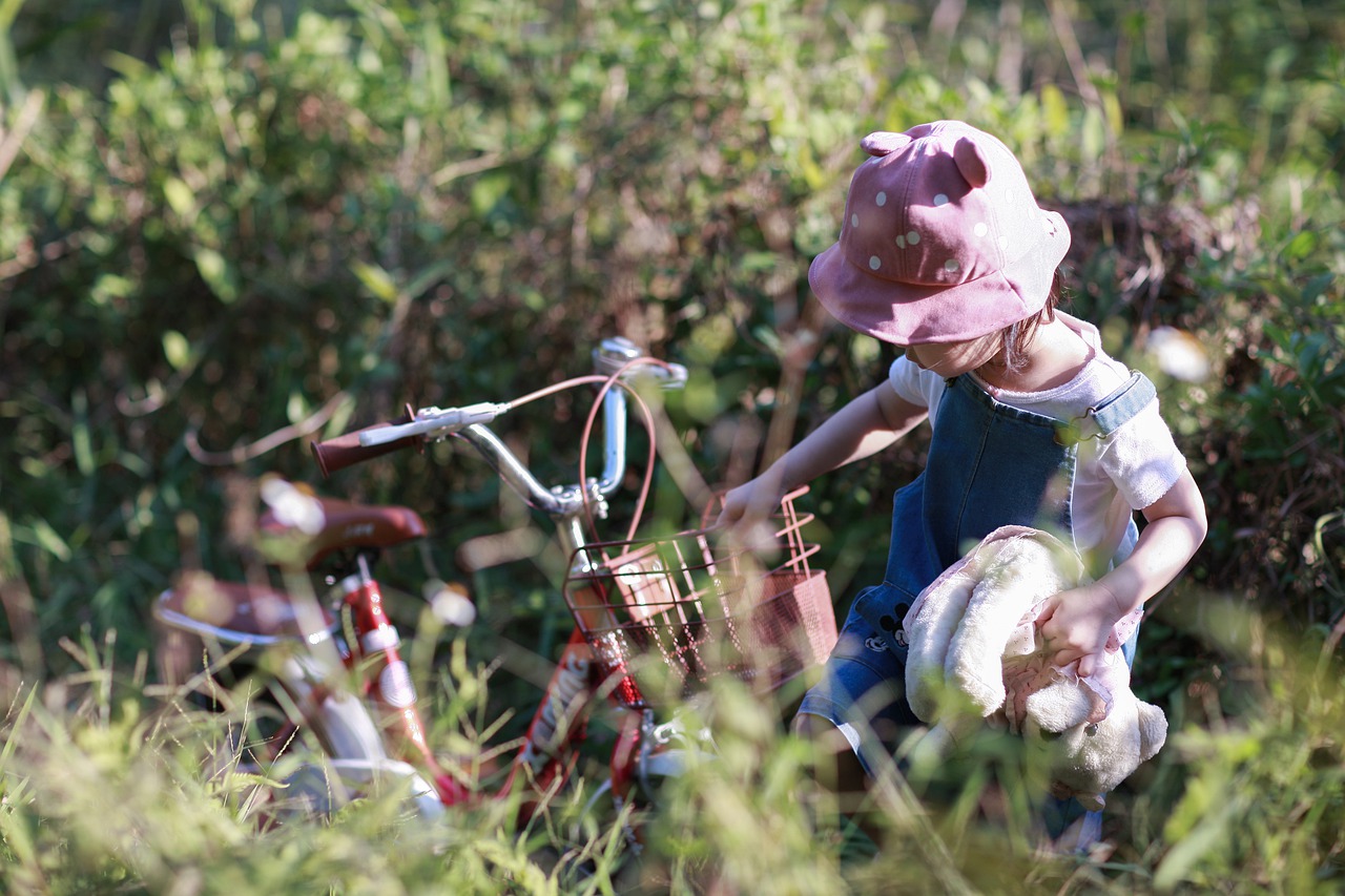 peaceful parenting: 5 Ways to get active with your children