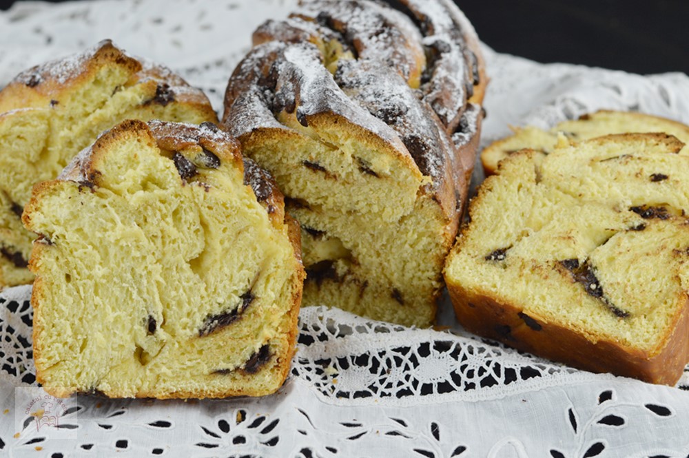 Cozonac rusesc, cu ciocolata - CAIETUL CU RETETE