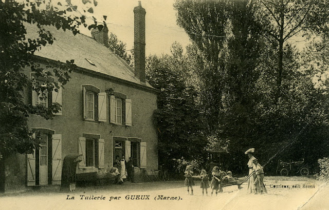 GNV Gueux Notre Village: Les Rues du Village de Gueux... en Cartes Postales