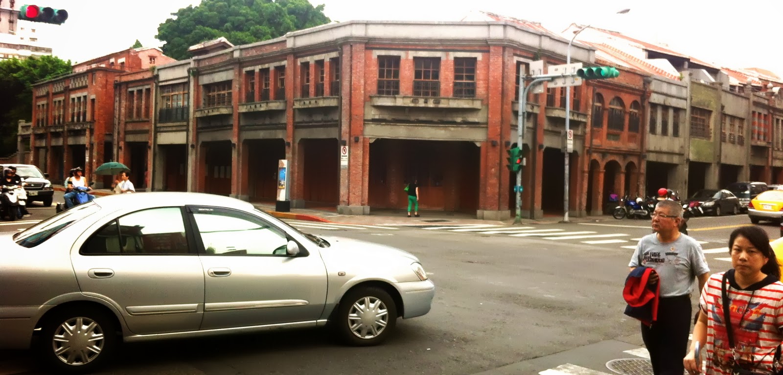 Wanhua District: Bopiliao Historic Block